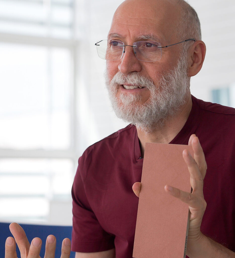 Stefano Arienti: arte povera and corporate cult | Galleria Marca Corona